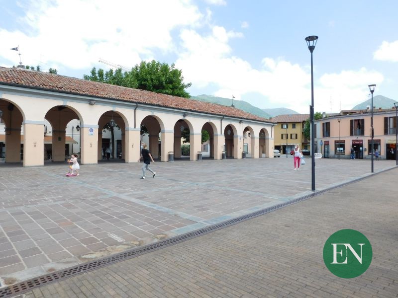 Al lavatoio di Piazza Mercato un presepe sull'acqua
