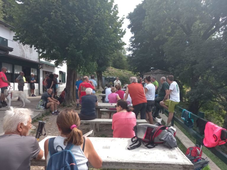 Erba. In tanti alla tradizionale messa alla Capanna Mara | Erbanotizie