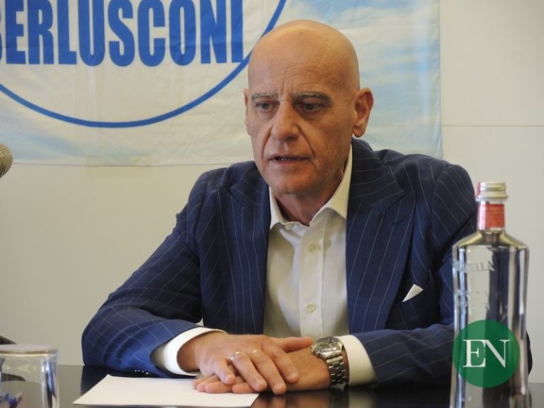 Elezioni, i candidati di Forza Italia si presentano a Lariofiere ...