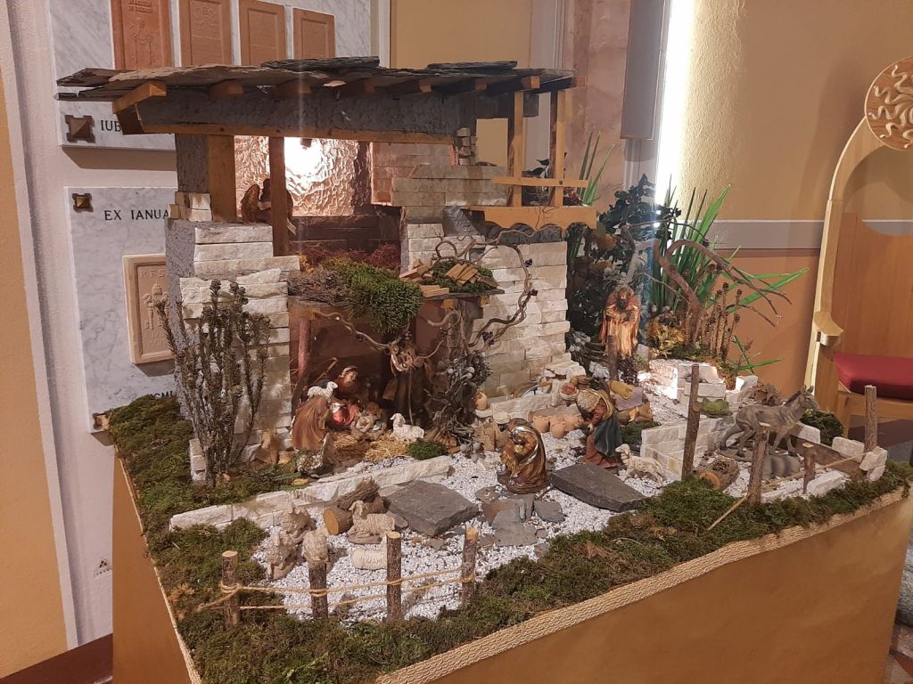 Santa Maria Nascente, i presepi in mostra nelle chiese parrocchiali