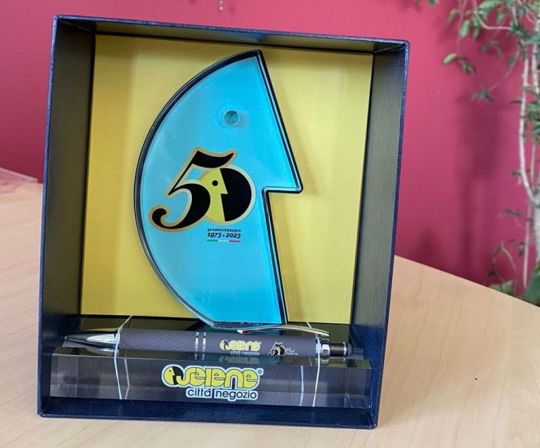 Erba. Selene compie 50 anni: "Una lunga storia di successo"