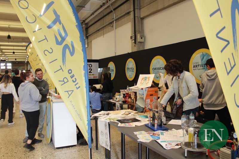 Lariofiere: al via Young 2023, il salone dell'orientamento al lavoro ...